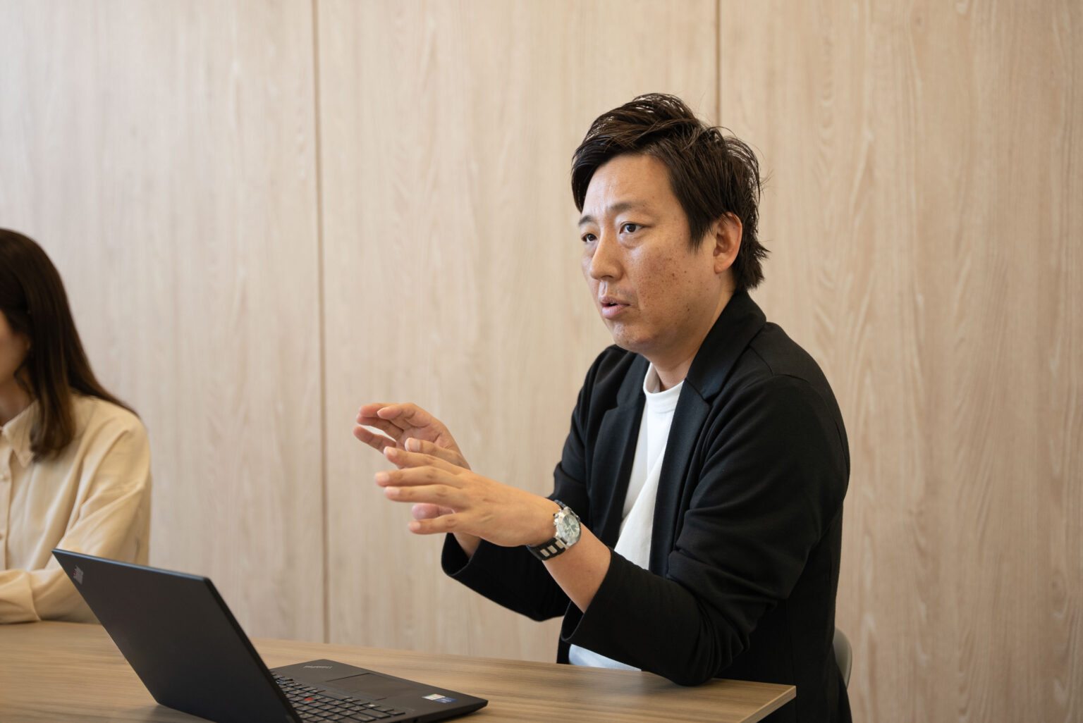 SKYFLAG - SKYFLAG導入後、広告収益が2倍に伸長。SKYFLAGを利用することでユーザー継続率を伸長させてユーザーKPIの活性化に成功した秘訣とは。